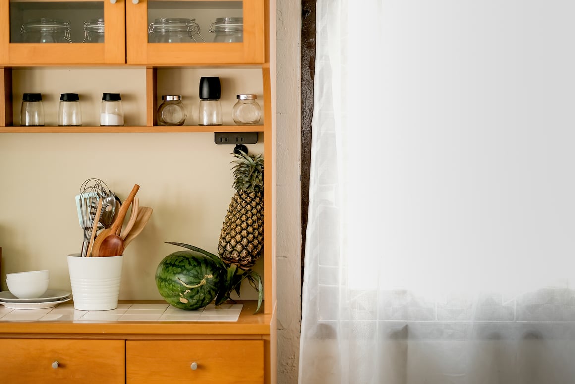 Bringing Tradition to Modern Kitchens: The Hoosier Cabinet Revival