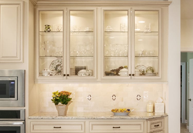 The Best Ways to Use Glass-Front Cabinets in a Kitchen Design