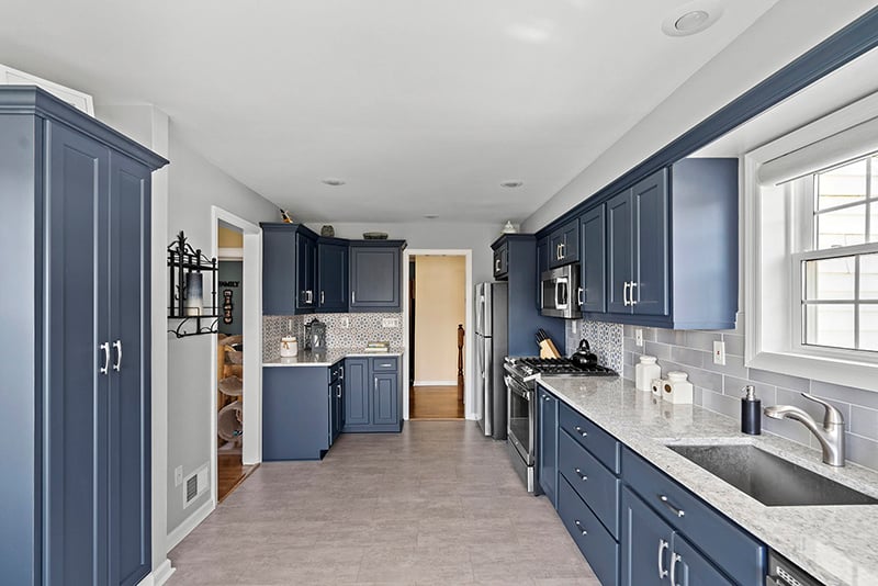 The Kitchen Hybrid Effect