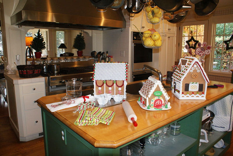 Practical Ideas for Bringing Holiday Spirit into Your Kitchen