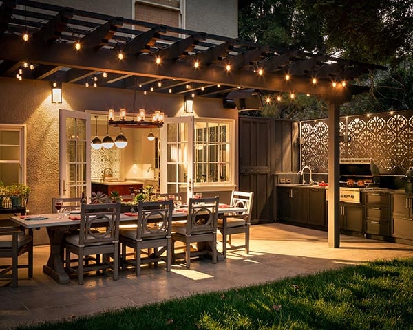 5 Questions to Consider Before Installing an Outdoor Kitchen