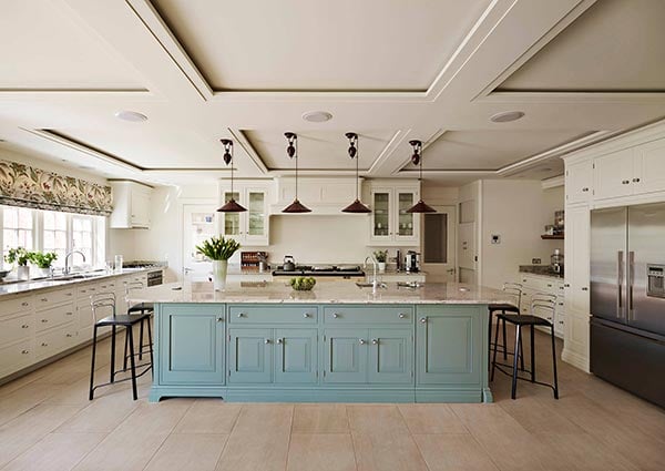 How to Create A True English Kitchen