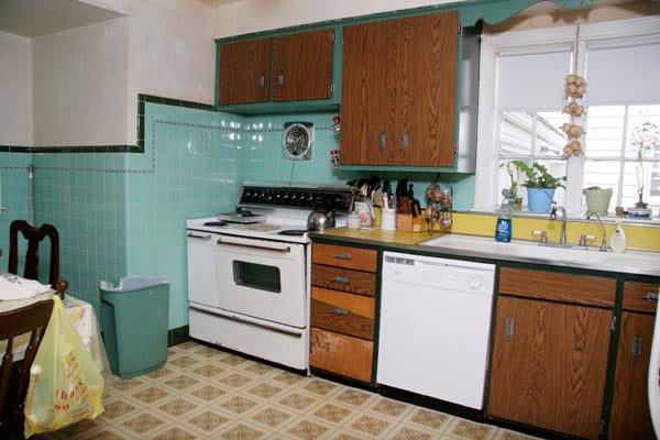 7 Kitchen Designs that are Totally Out of Date