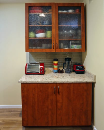 What Is a Kitchen Standout?