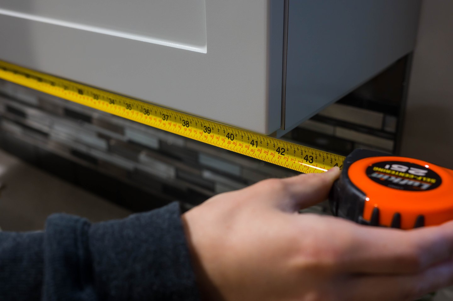 What To Expect During a Kitchen Measure